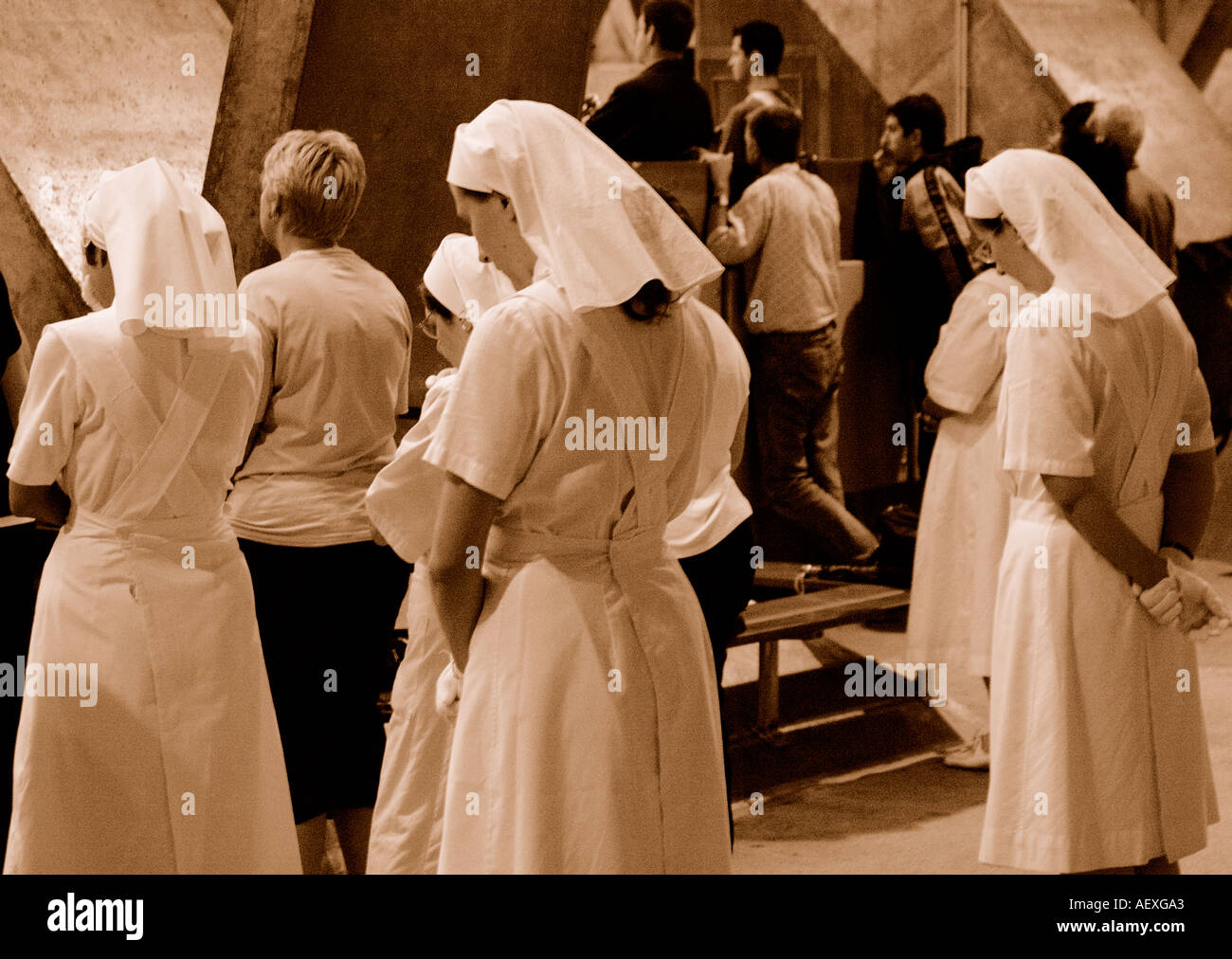 Mass assistants hi-res stock photography and images - Alamy