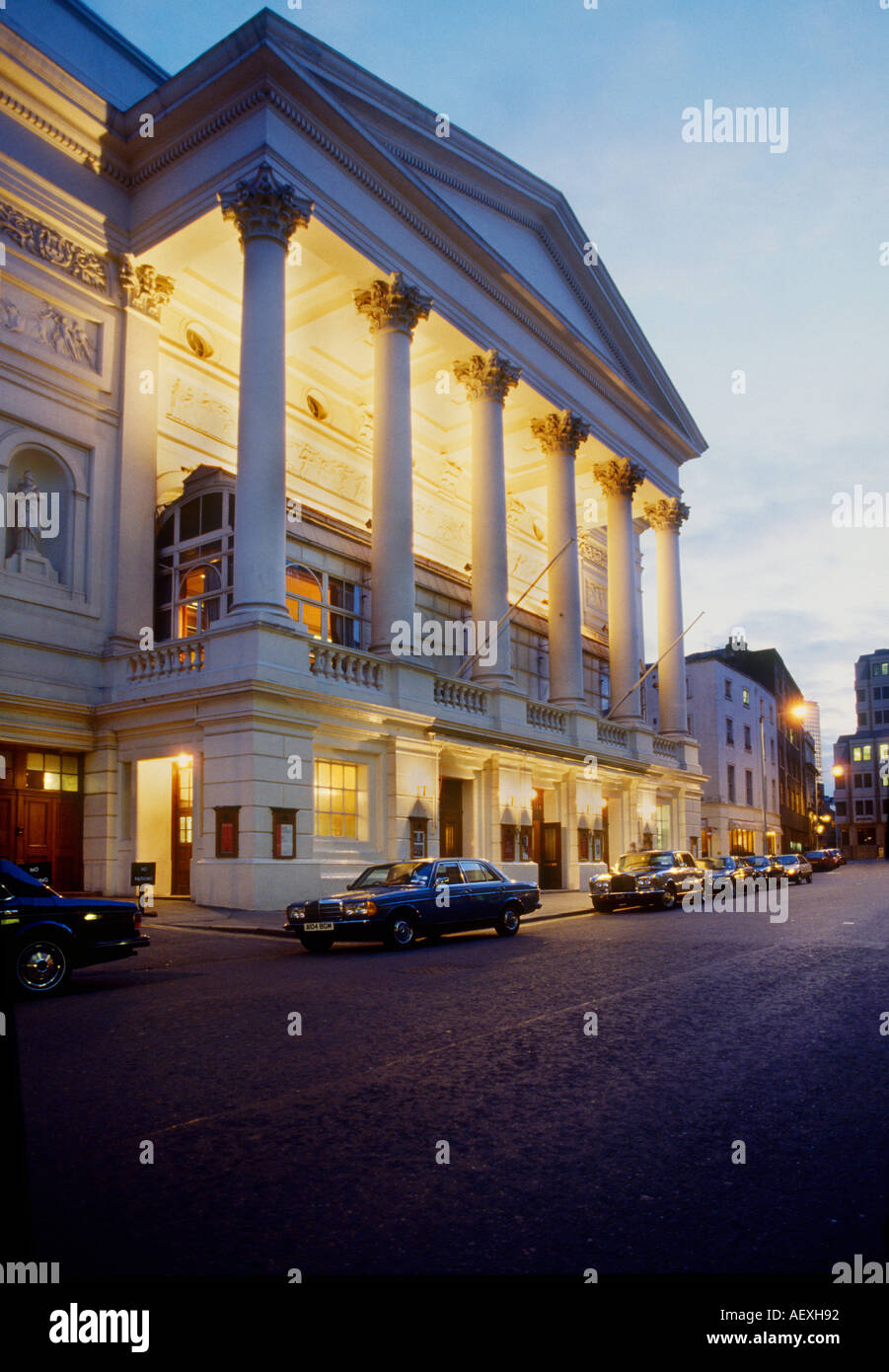 Royal Opera Covent Garden London Stock Photo - Alamy