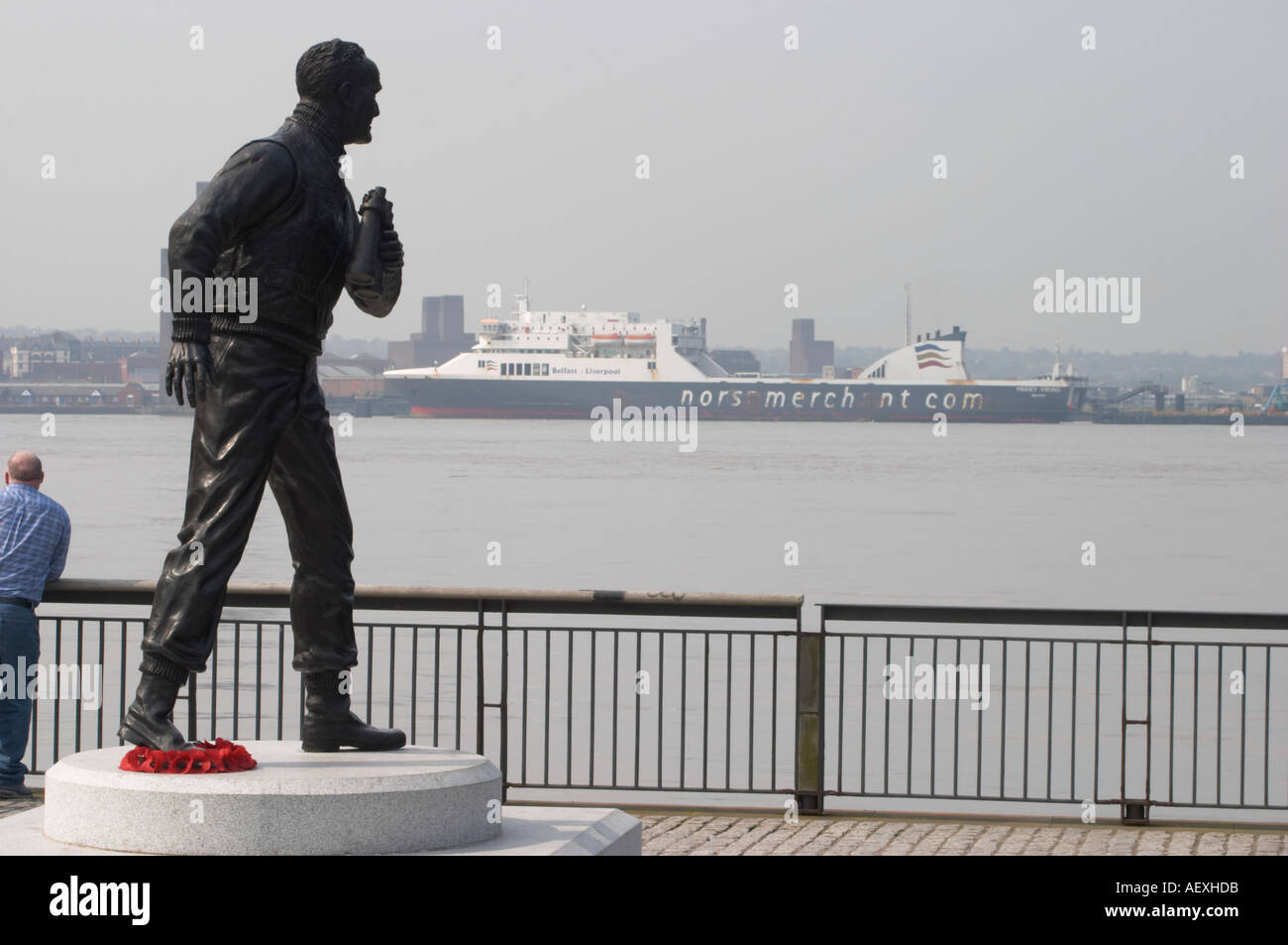 Captain f j walker statue hi-res stock photography and images - Alamy