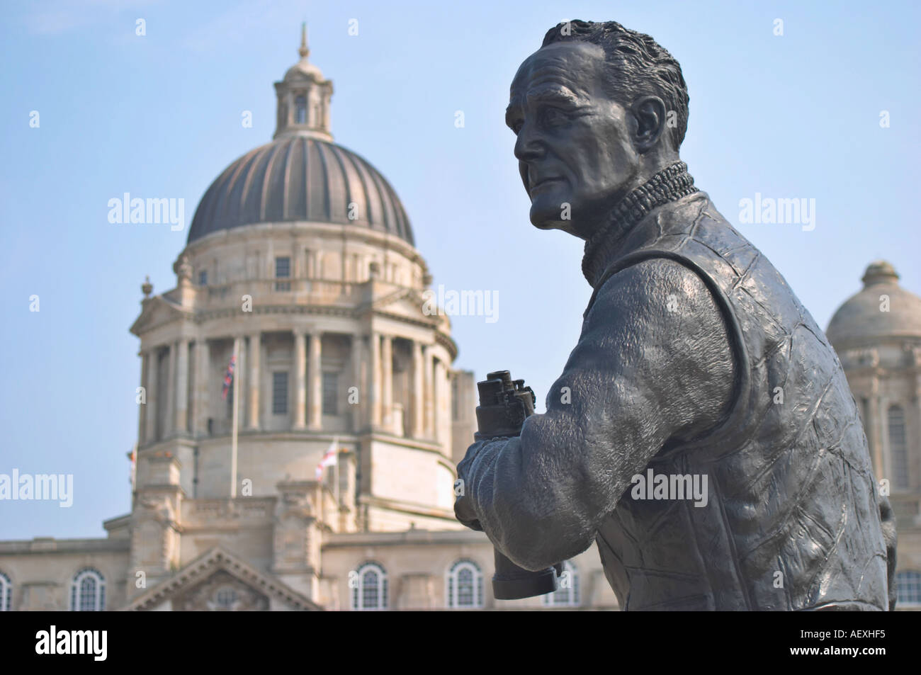 Captain f j walker statue hi-res stock photography and images - Alamy