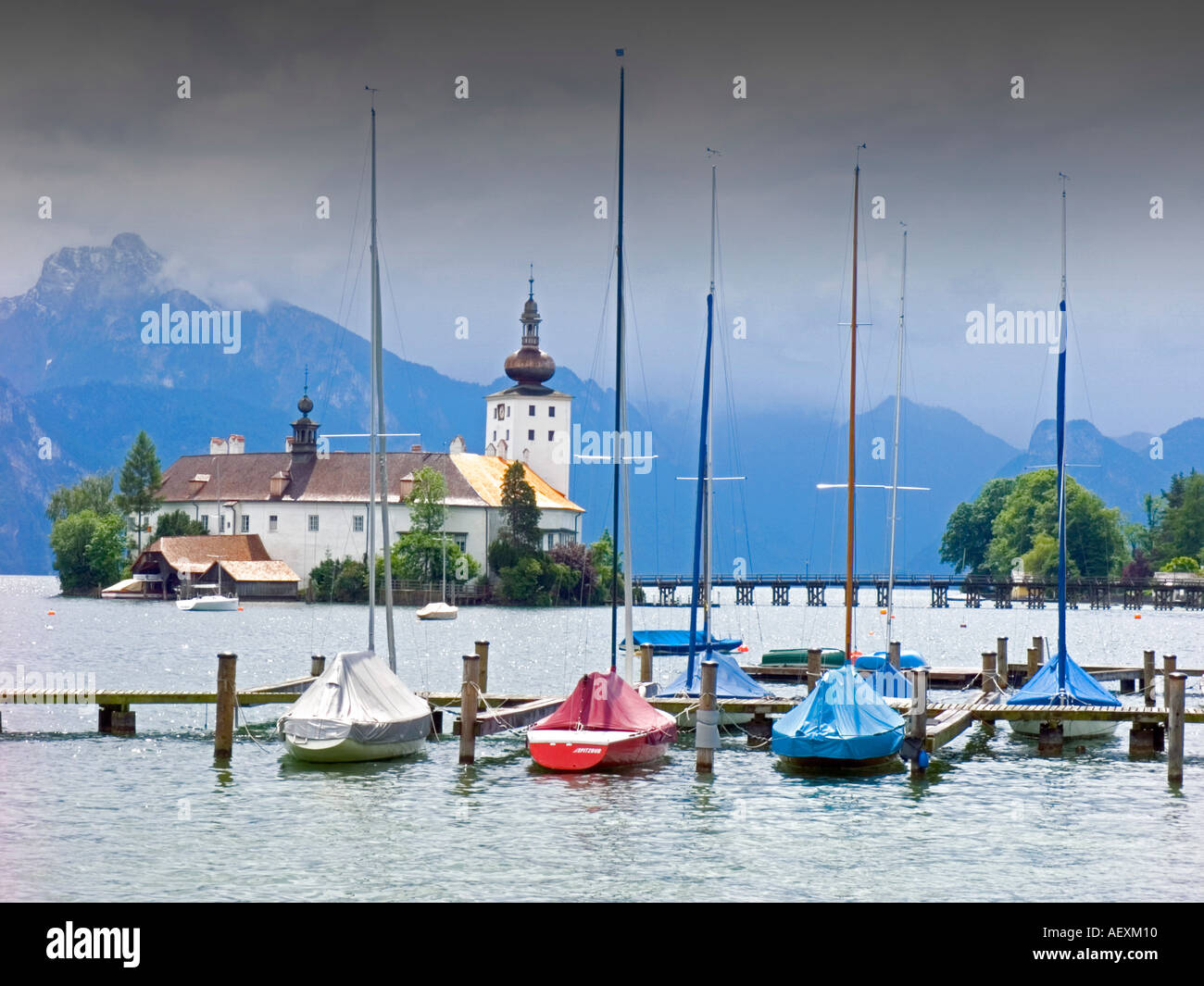 Seeschloss am Ort castle at Ort schloss lake water Traunsee traun ...
