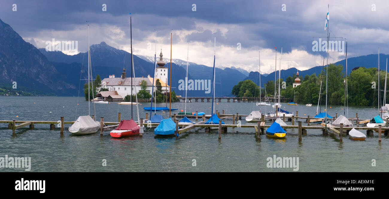 Seeschloss am Ort castle at Ort schloss lake water Traunsee traun ...