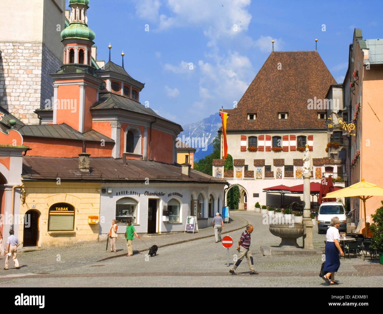 Townhall Oberer platz square Hall in Tirol Tyrol Austria EU europe ...