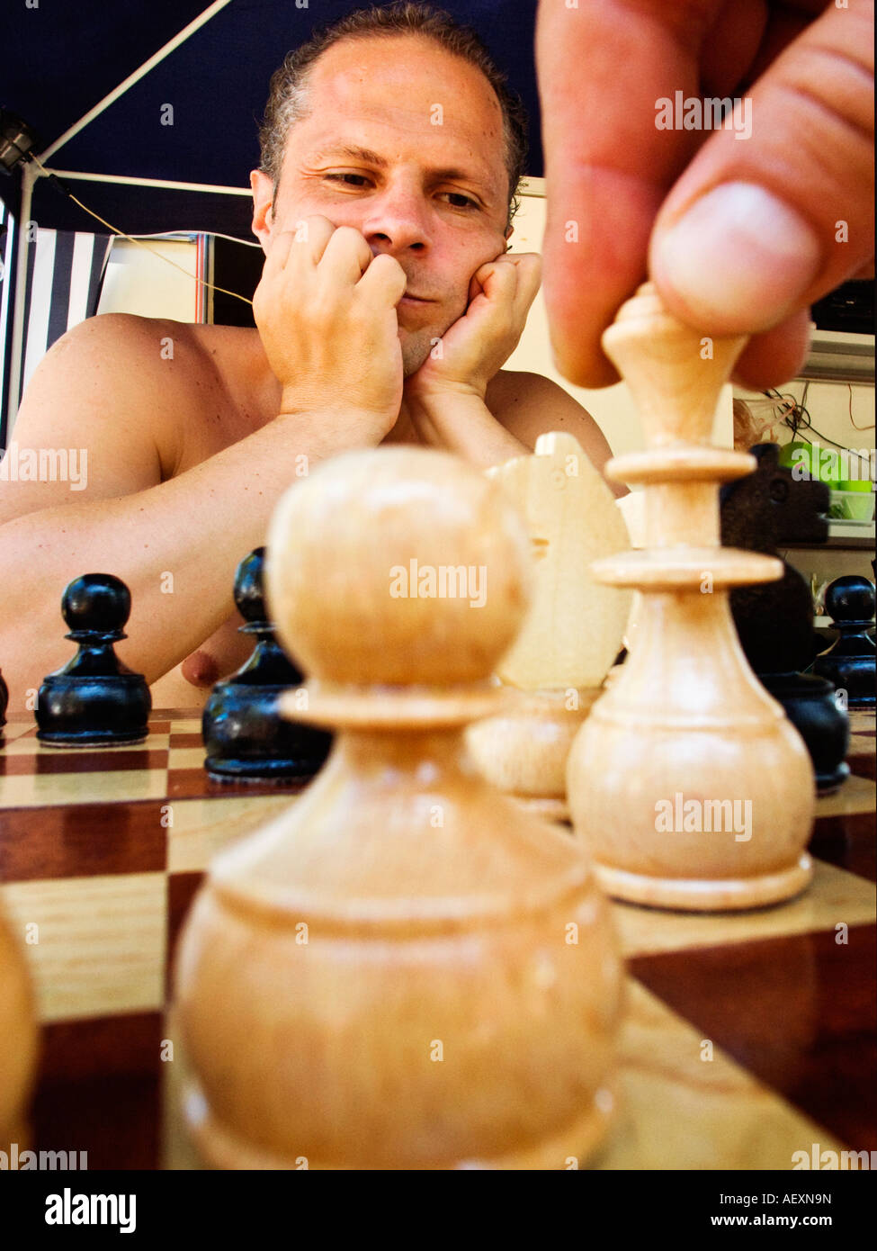 Chess mates hi-res stock photography and images - Alamy