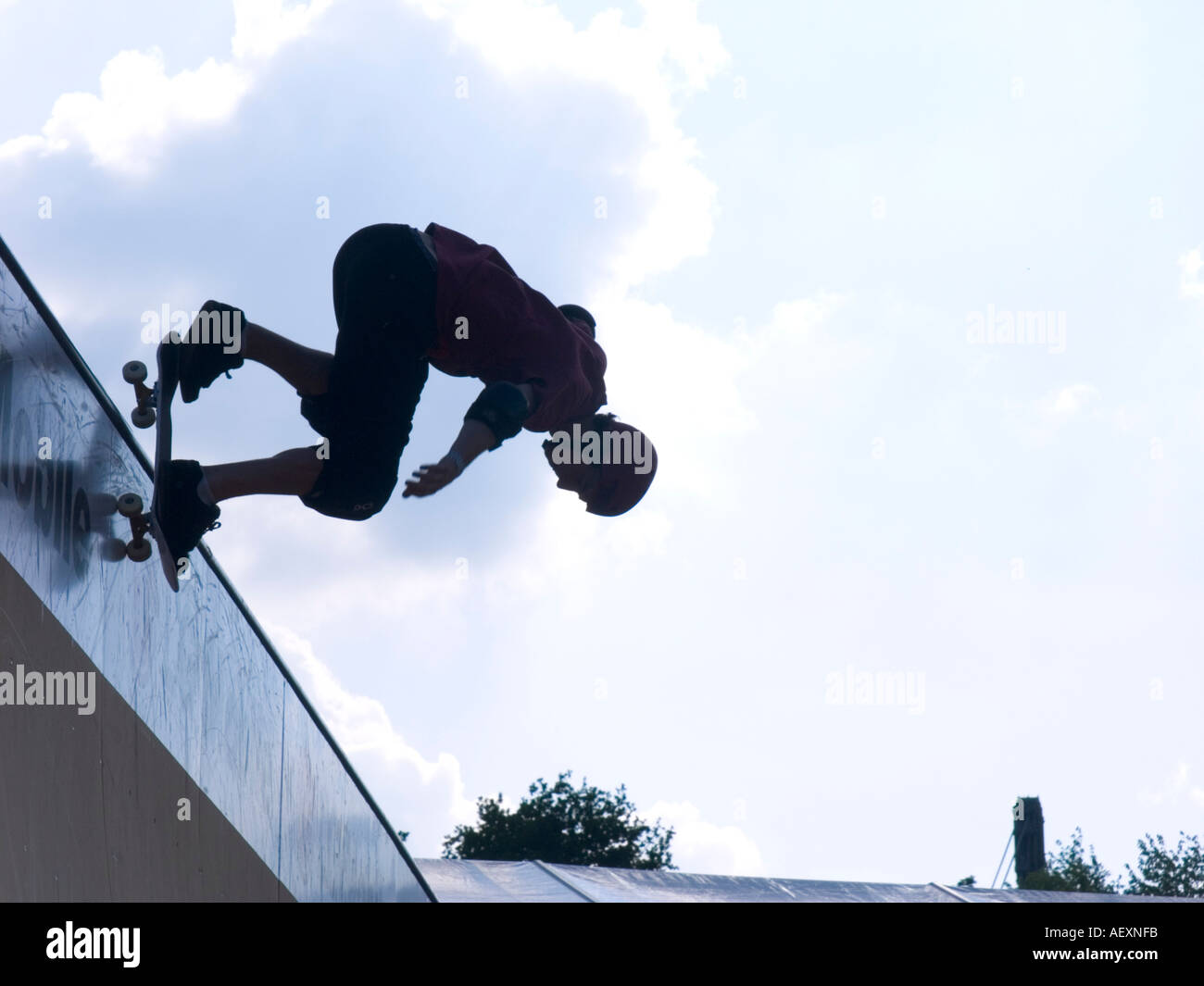 Roller skate Rollerskating skating extreme sport Stock Photo - Alamy