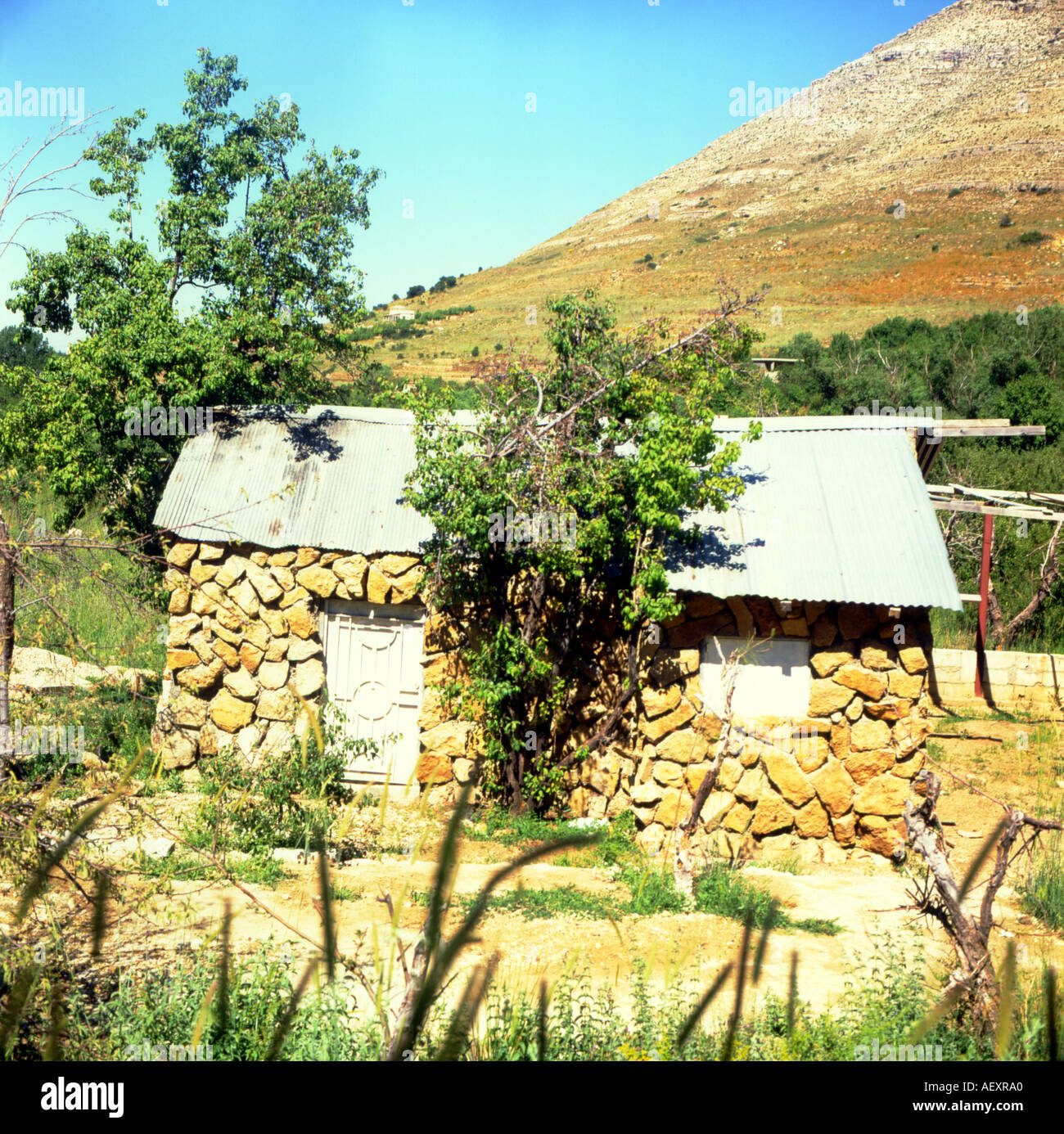 Lebanese farm house hi-res stock photography and images - Alamy
