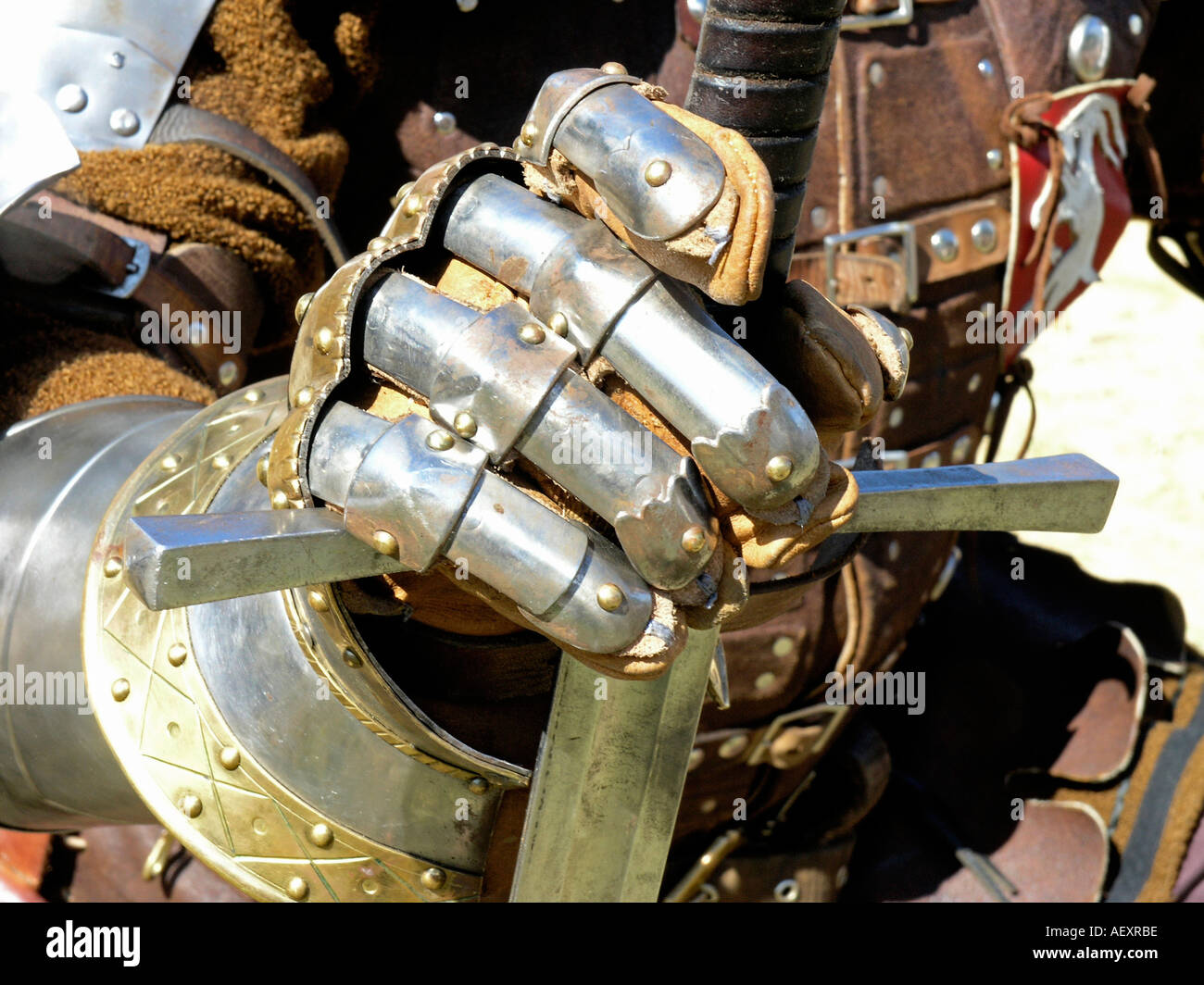Medieval Knight metal Armour Stock Photo - Alamy