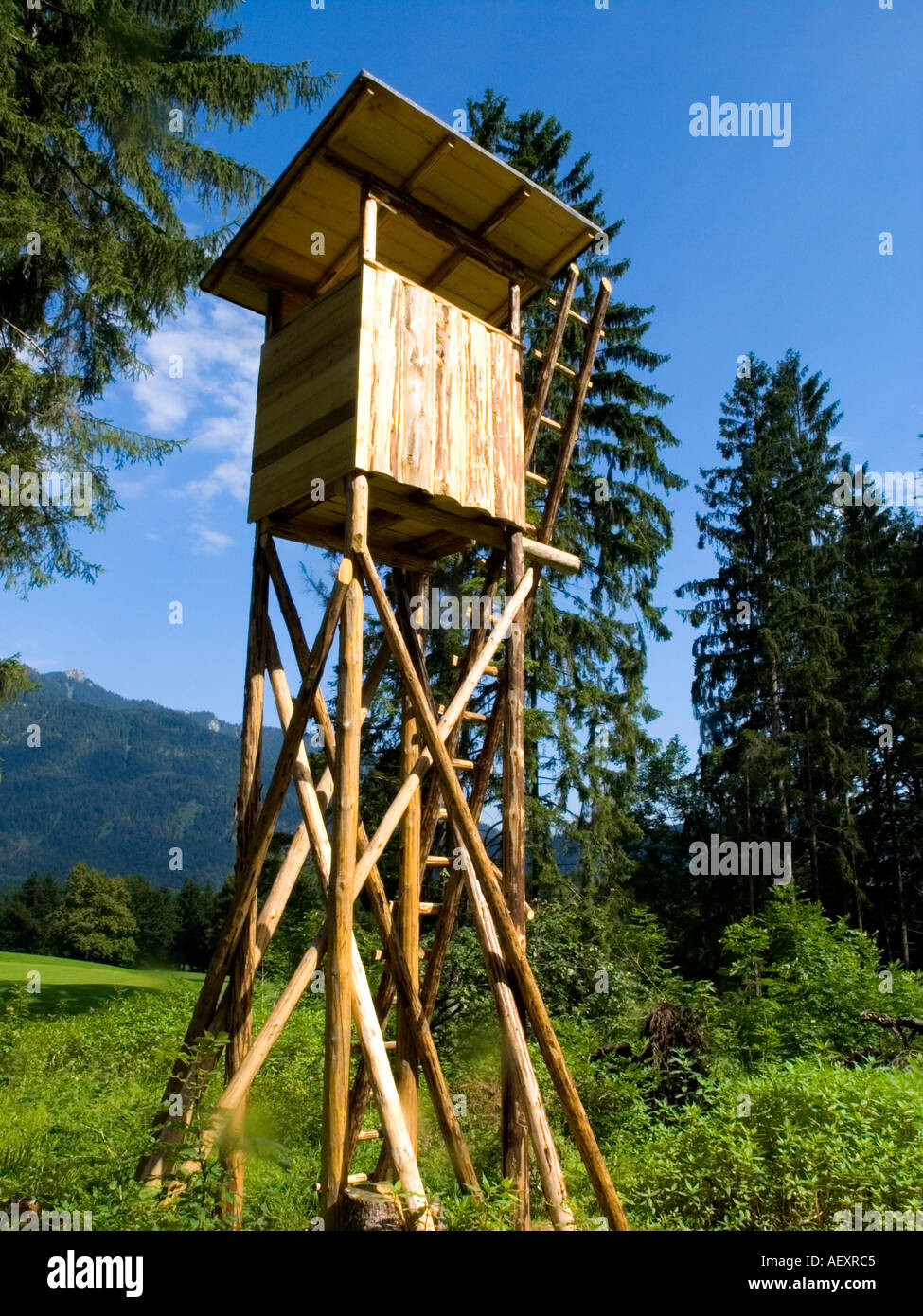 Hunt cottage hi-res stock photography and images - Alamy