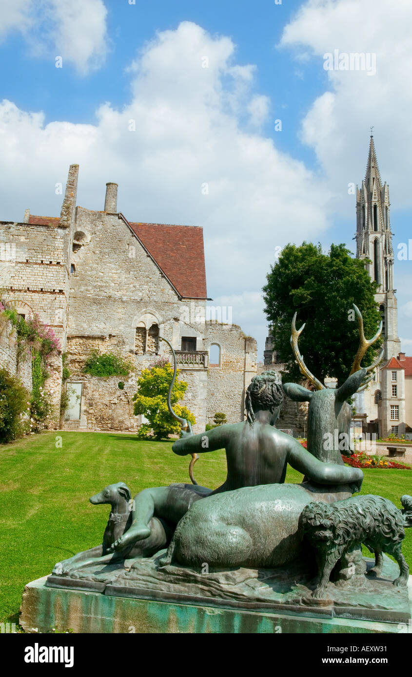 France - Prieure garden at Senlis in Picardy Stock Photo - Alamy