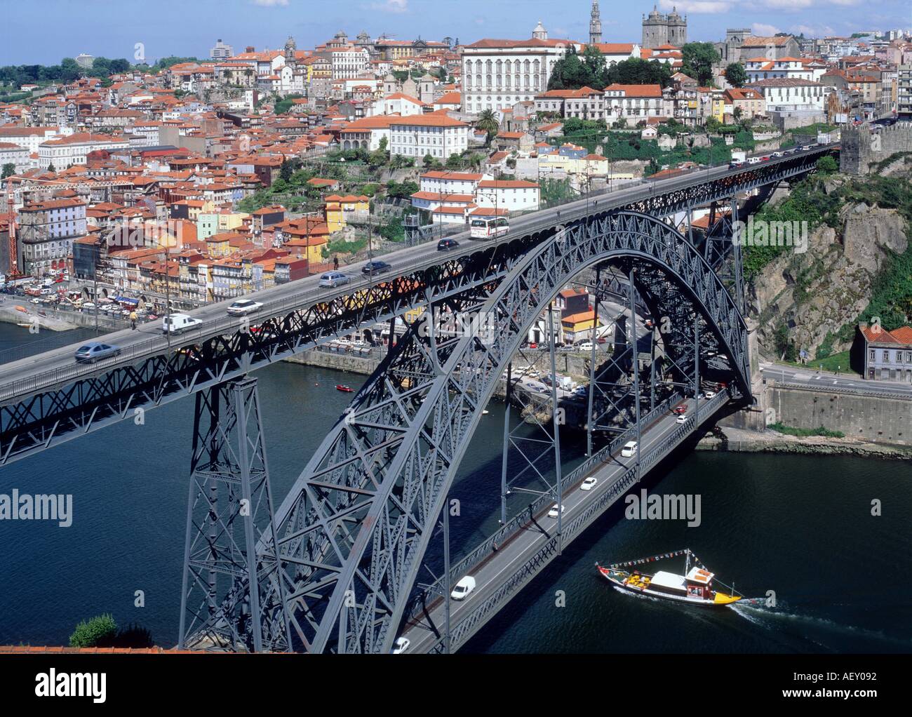 Ponte de Dom Luis PORTO PORTUGAL Stock Photo - Alamy