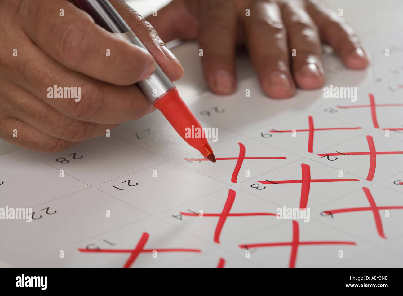 Crossing out calendar hi-res stock photography and images - Alamy