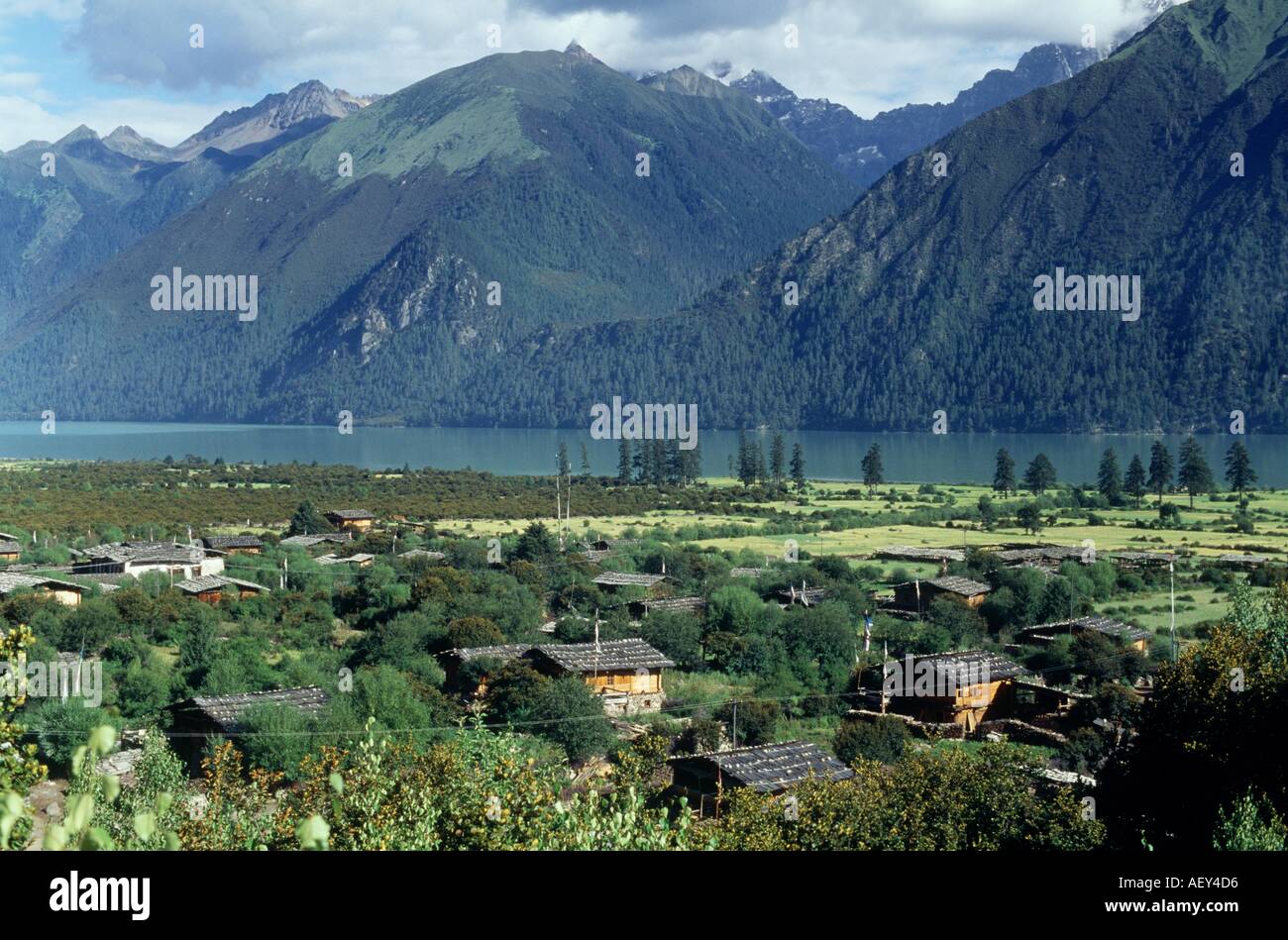 Basong lake hi-res stock photography and images - Alamy