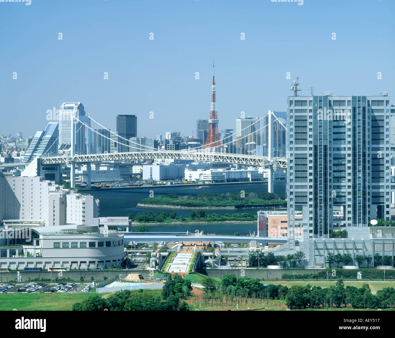 Rainbow Bridge Tokyo Tower TOKYO JAPAN Stock Photo - Alamy