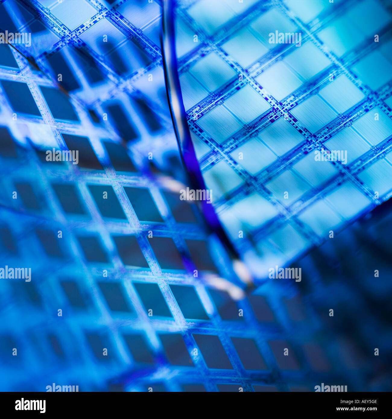 Silicon chips hi-res stock photography and images - Alamy