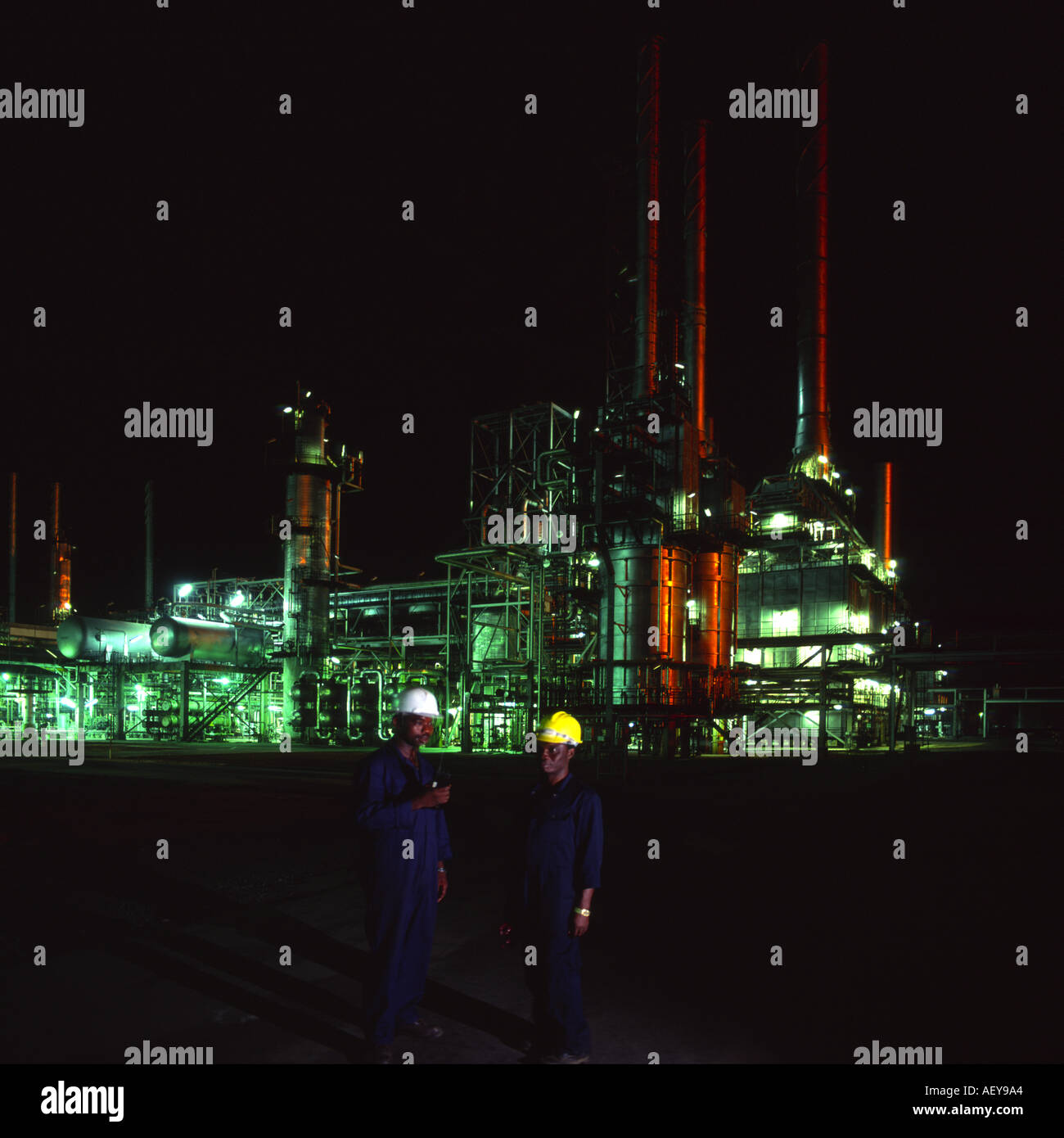 Nigeria oil and gas industry hi-res stock photography and images - Alamy