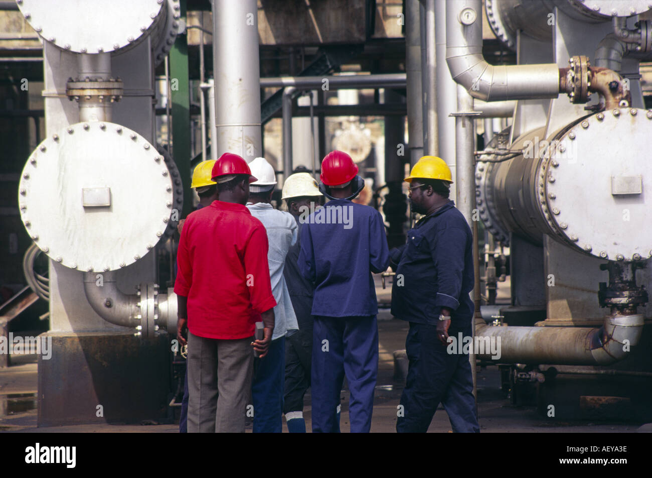 Workers at Oil and petrochemical refinery Kaduna Nigeria Stock Photo ...