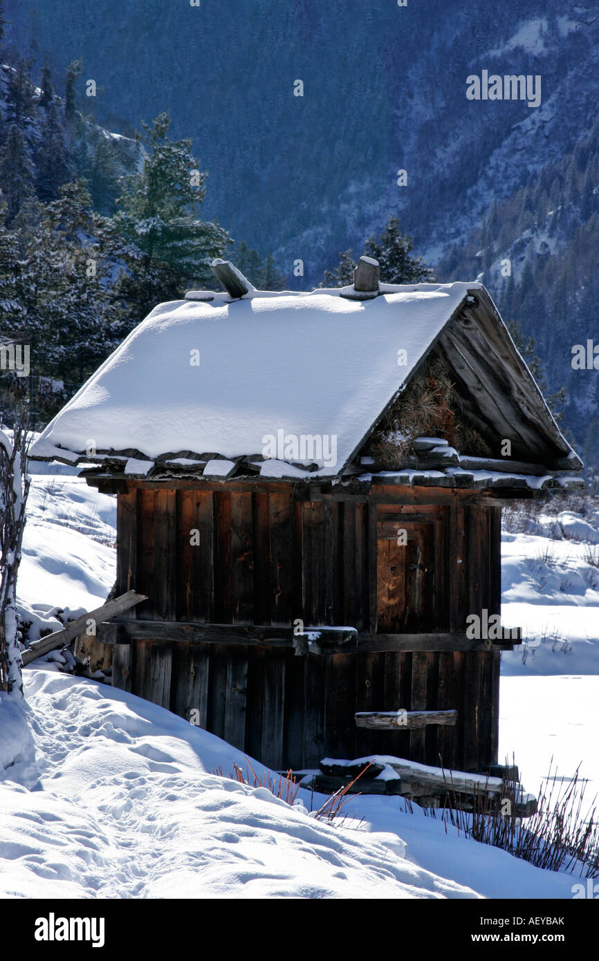 Tibetan woodwork High Resolution Stock Photography and Images - Alamy