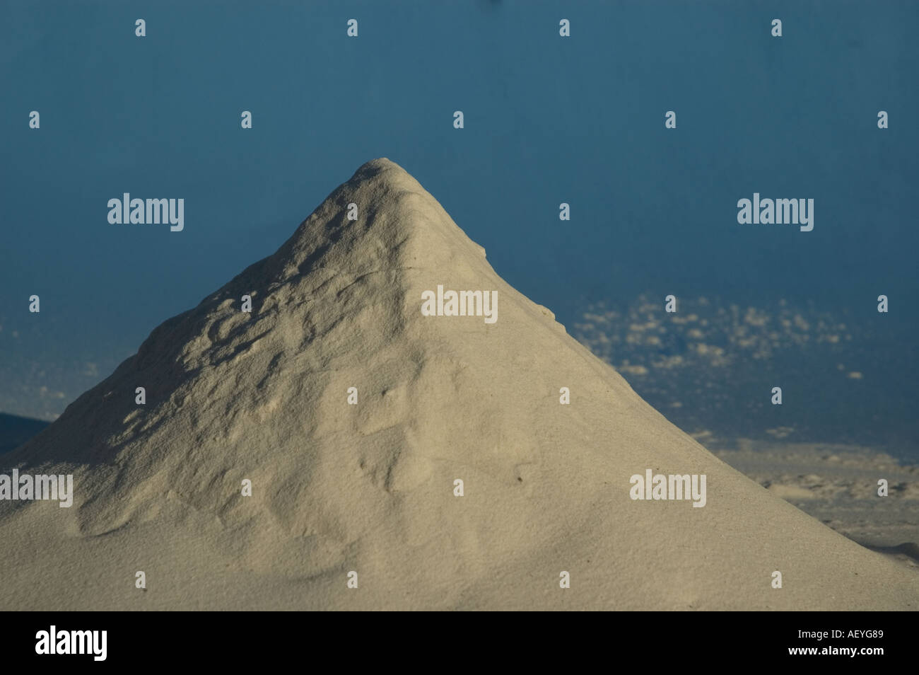 pile of sand Stock Photo - Alamy