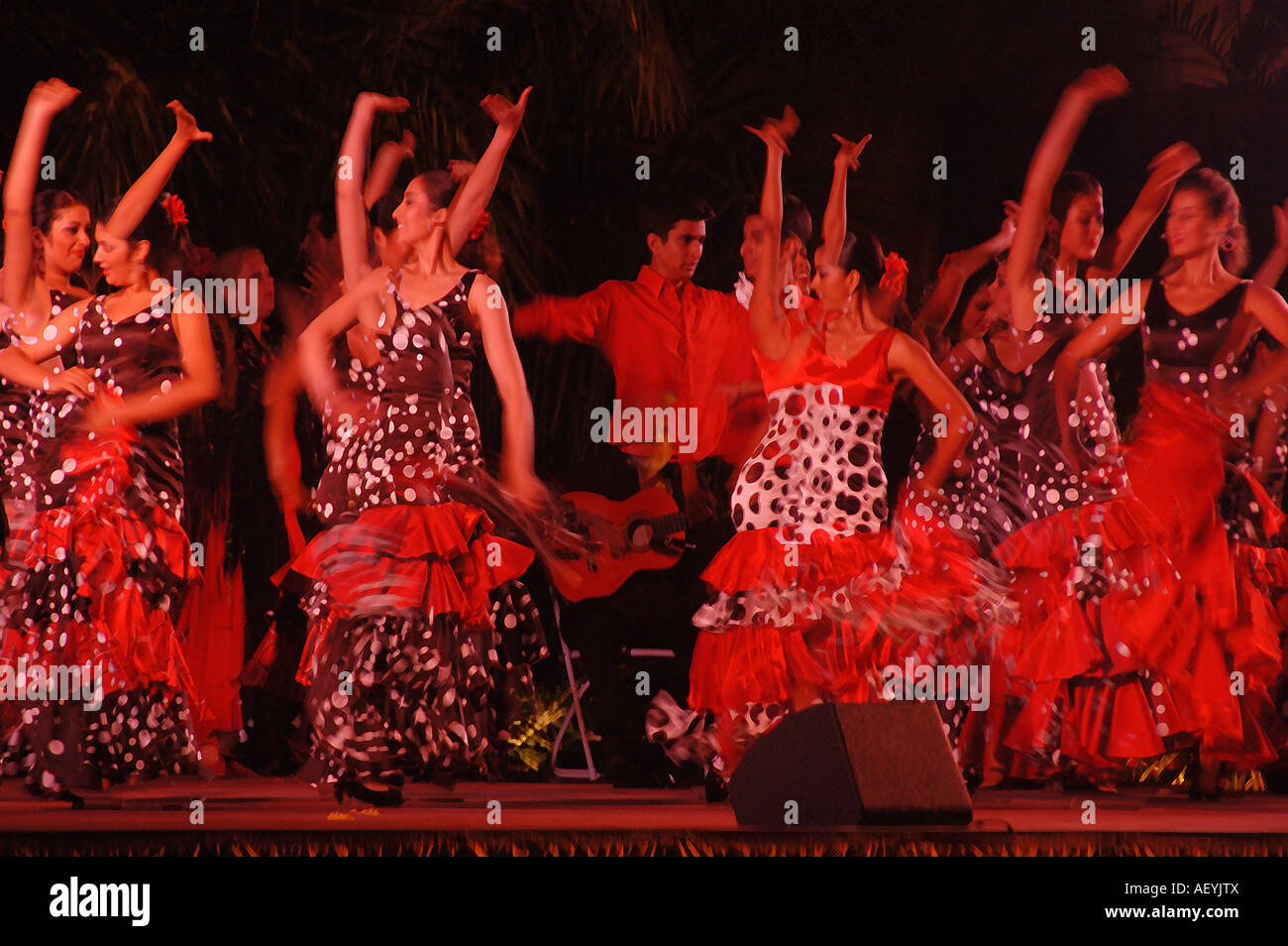 Fiesta dancers santa barbara hi-res stock photography and images - Alamy