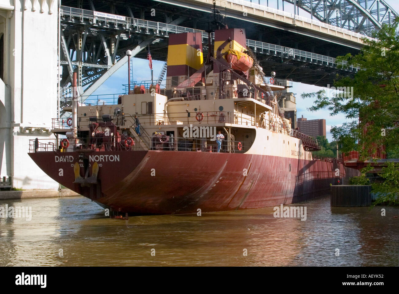 Ore boat making tight squeeze under bridges of crooked Cuyahoga River ...