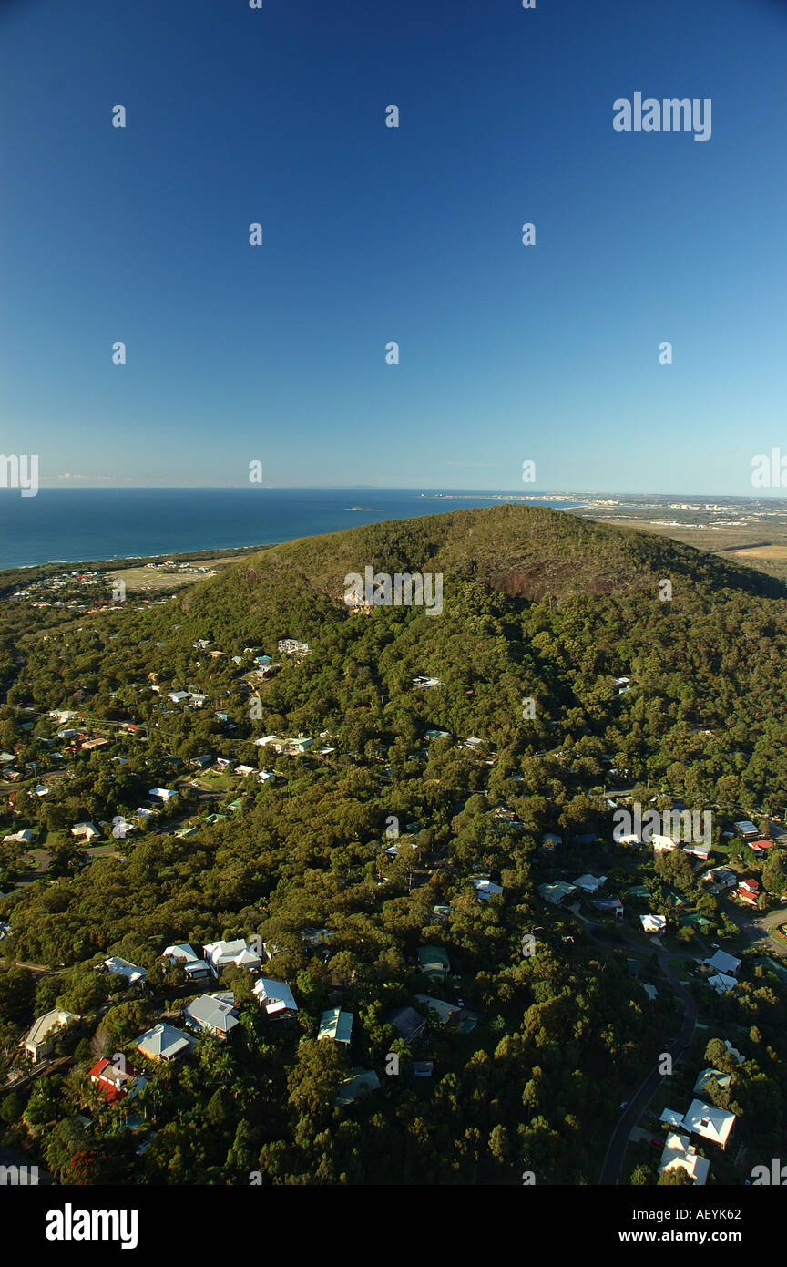 Coolum and (mount or mountain or mt) hi-res stock photography and ...