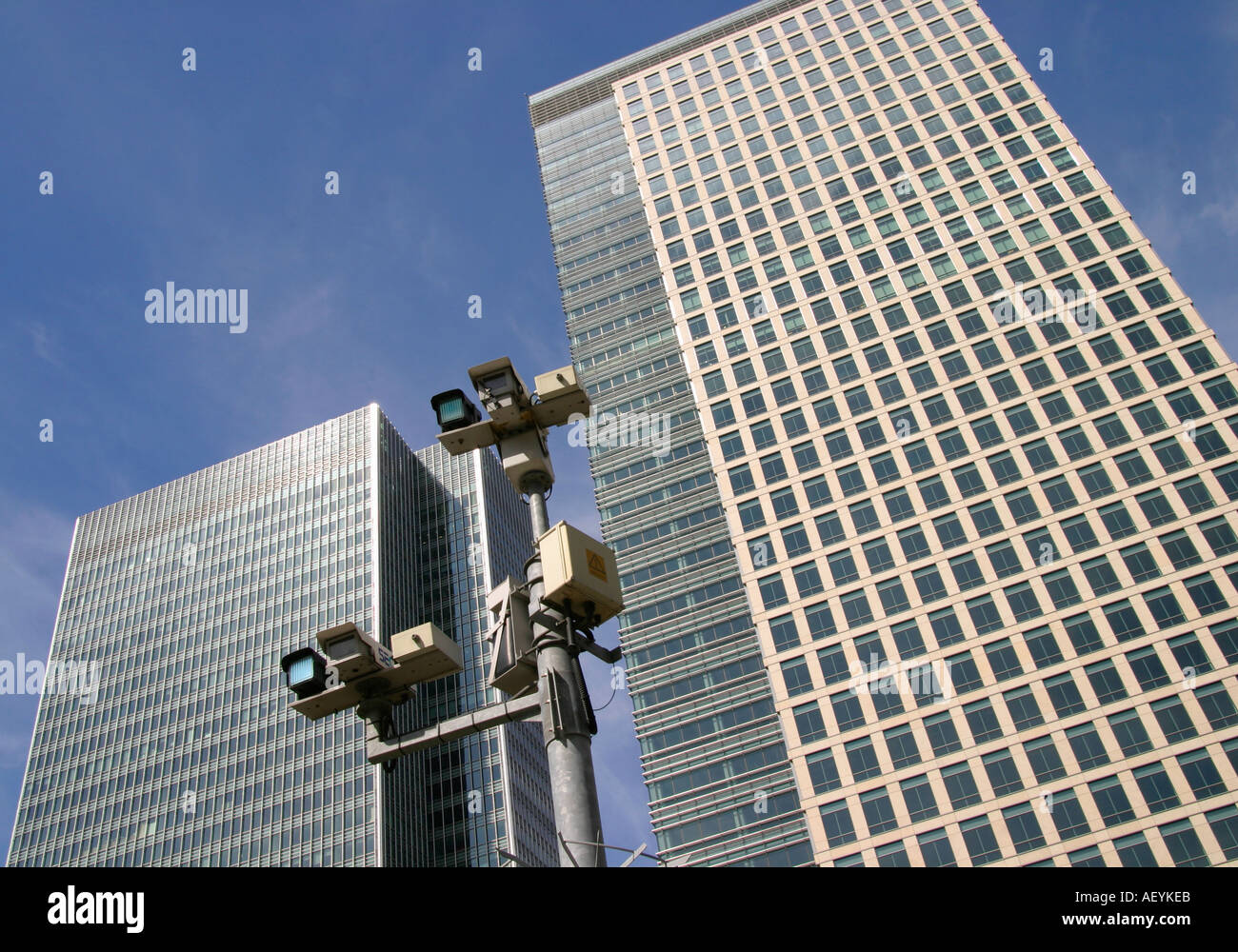 Cctv security cameras london england hi-res stock photography and ...