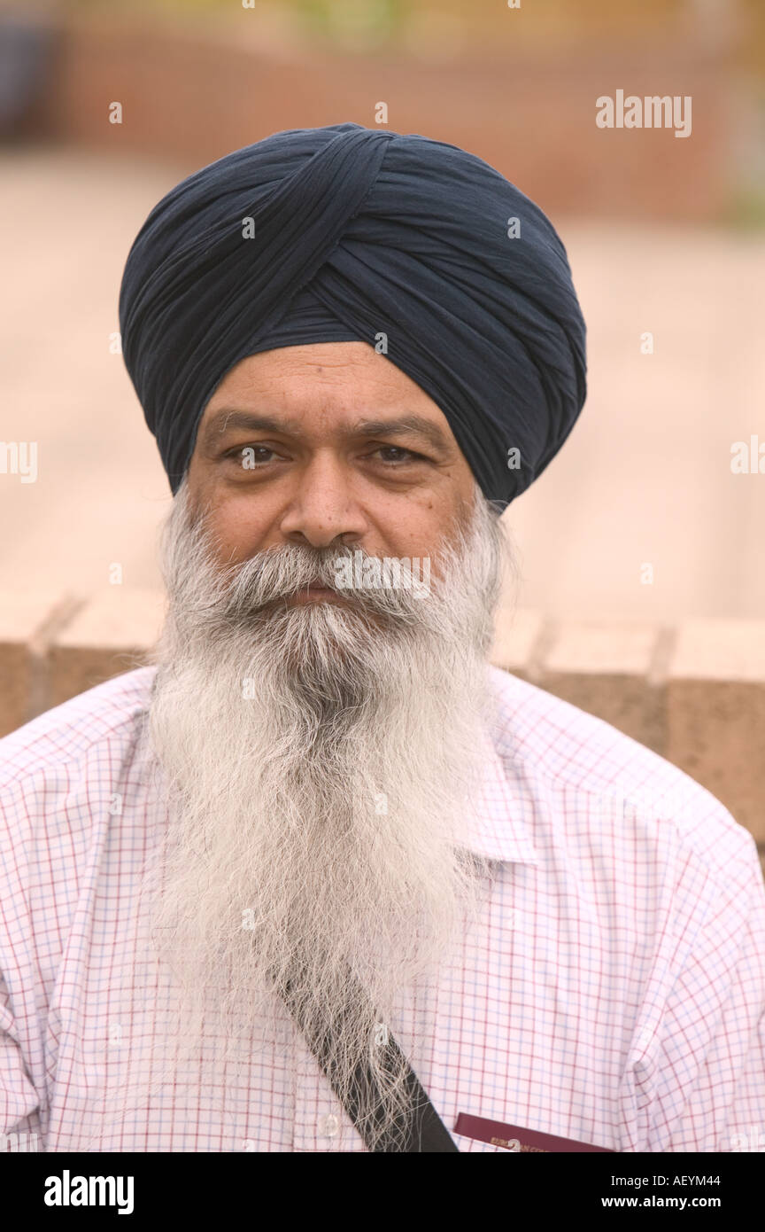 Sikh hi-res stock photography and images - Alamy