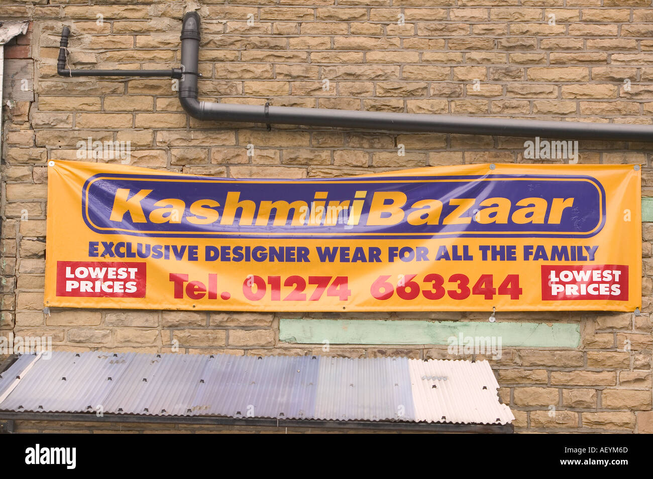 Kashmiri Bazaar in Bradford yorkshire Stock Photo - Alamy