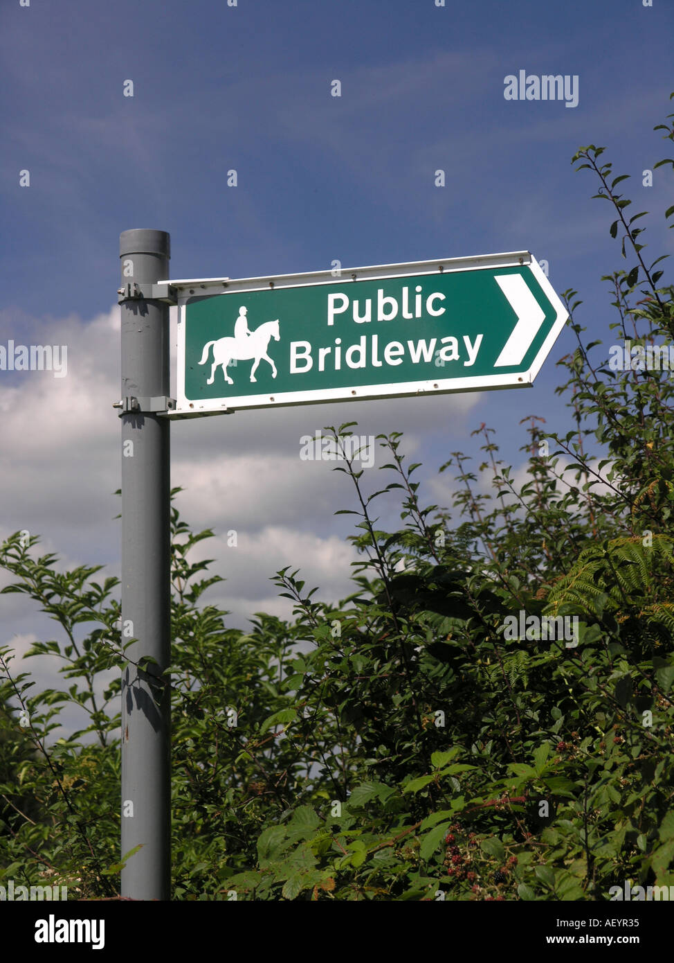 bridleway road sign Stock Photo - Alamy
