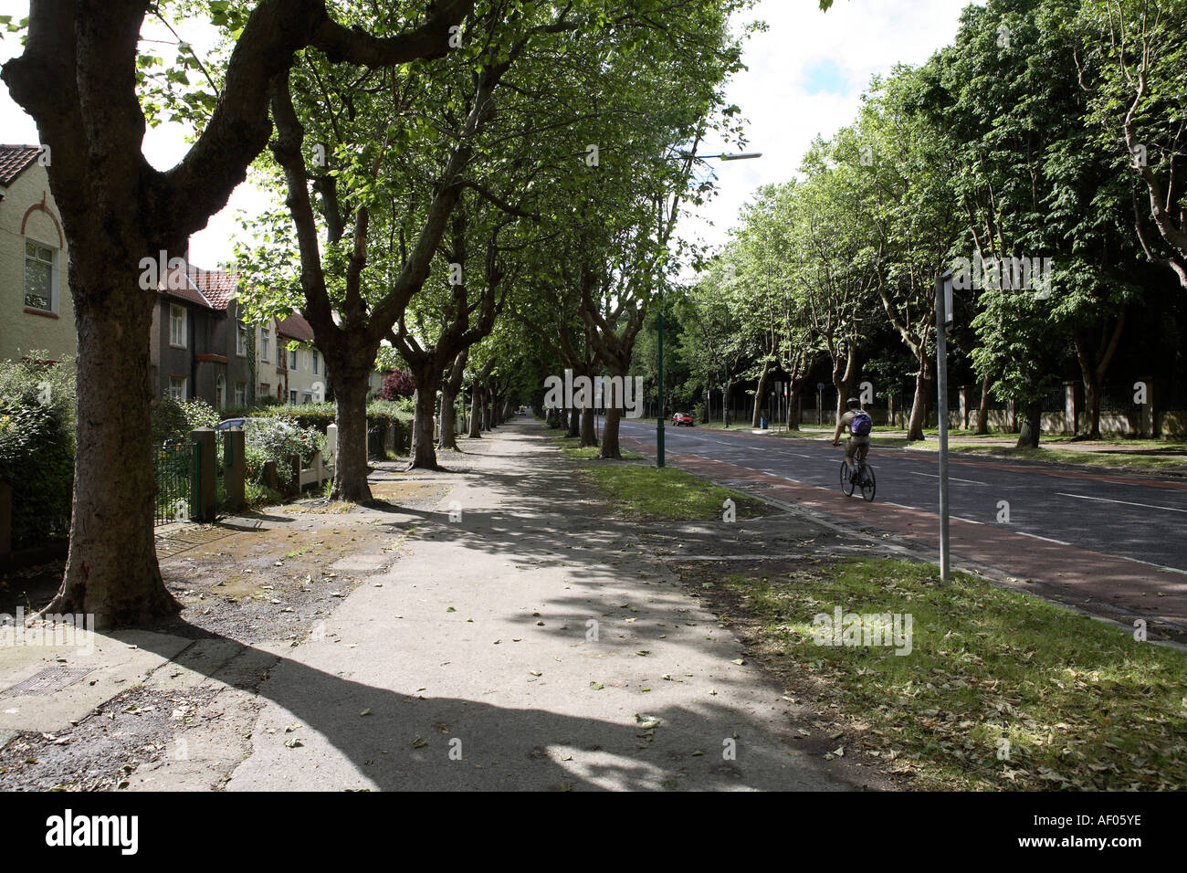 Griffith ave hi-res stock photography and images - Alamy