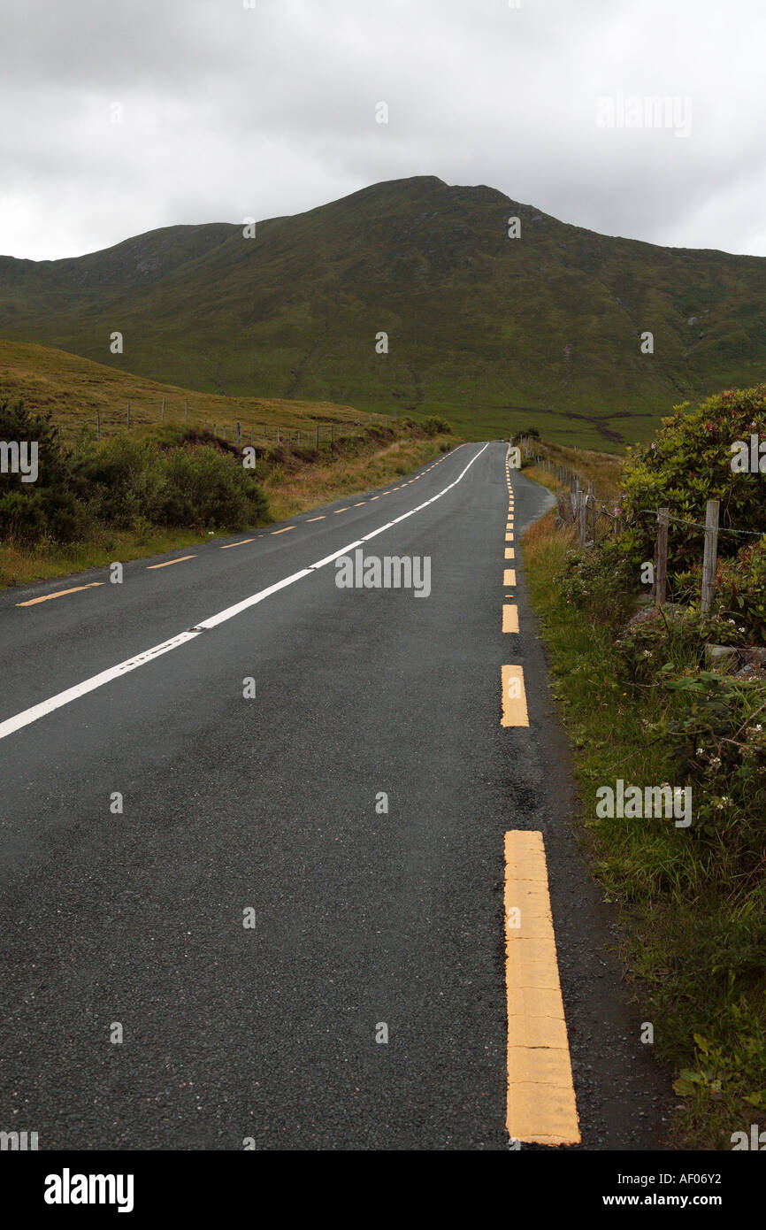 Leenane village hi-res stock photography and images - Alamy