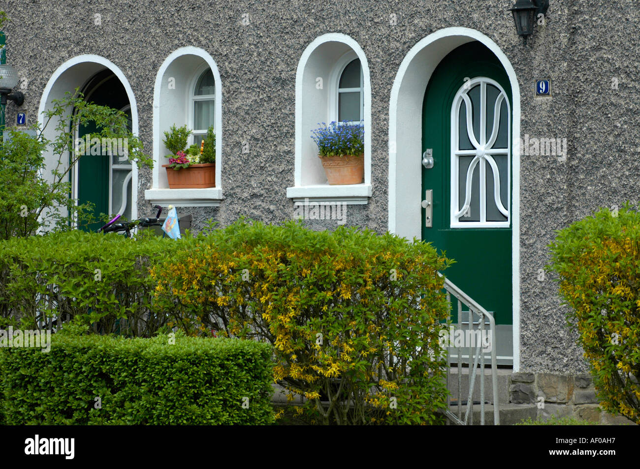 facade of a house in housing estate Margarethenhöhe in Essen Stock ...