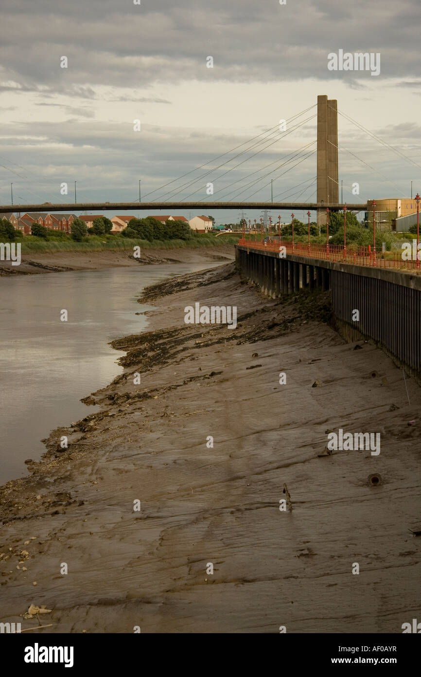 East bank river usk hi-res stock photography and images - Alamy