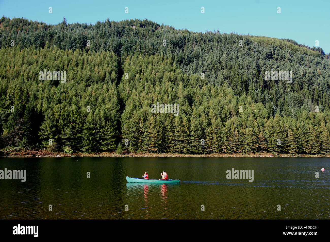 Canoeing Llyn Geirionydd Gwydyr Forest Conwy Hills North Wales UK Stock ...