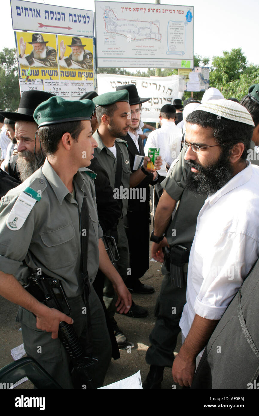 Lag Ba omer pilgrims meron israel Stock Photo - Alamy