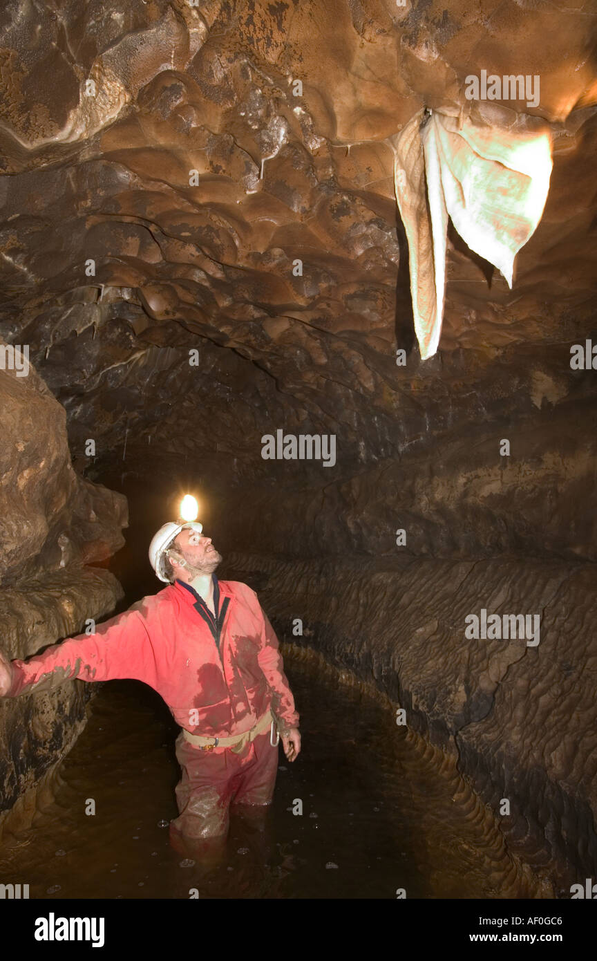 Notts ii cave hi-res stock photography and images - Alamy