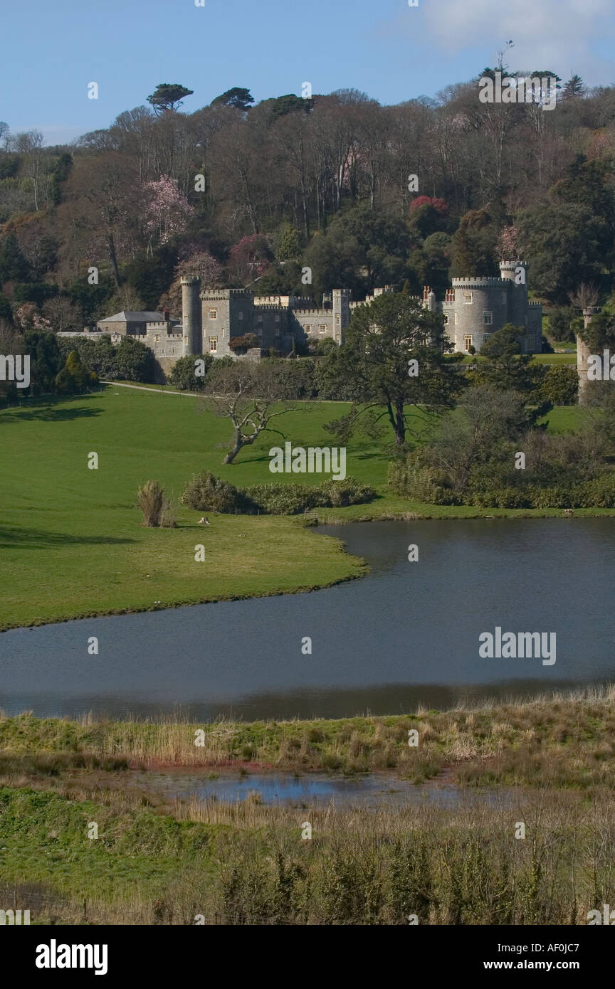 Daphne du maurier and rebecca hi-res stock photography and images - Alamy