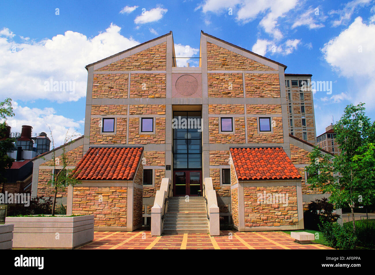University of colorado boulder stadium hi-res stock photography and ...