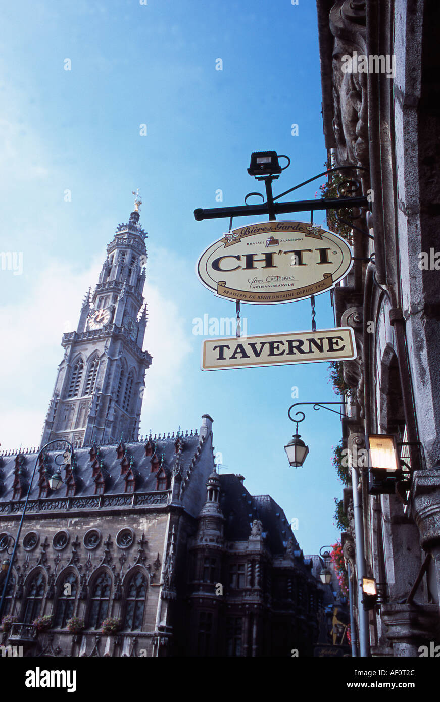 Cafe arras hi-res stock photography and images - Alamy