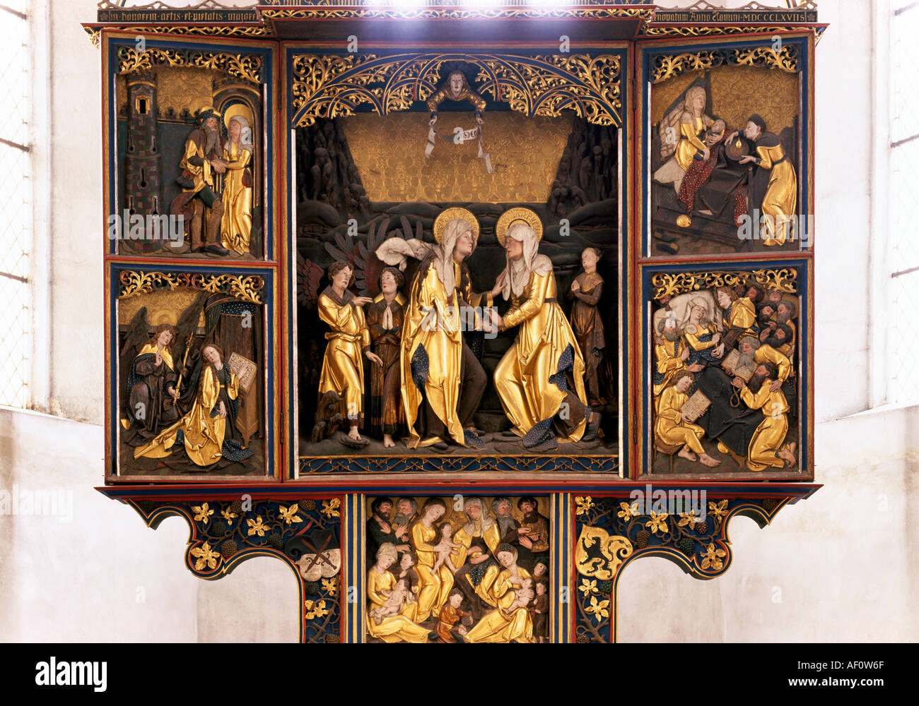Altar altarpiece hi-res stock photography and images - Alamy