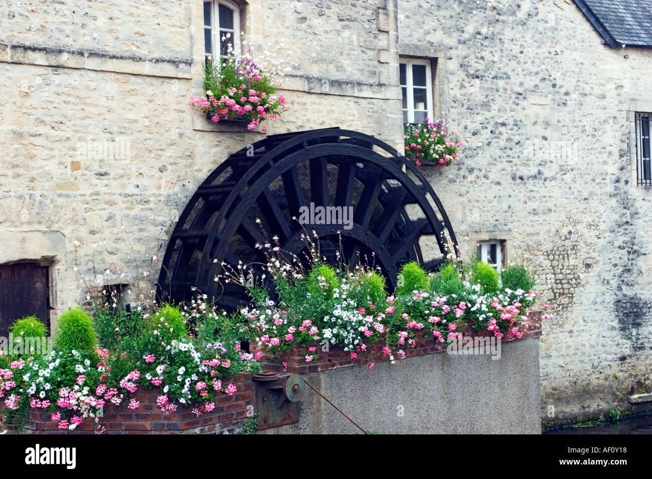 Industrial revolution water wheel hi-res stock photography and images ...