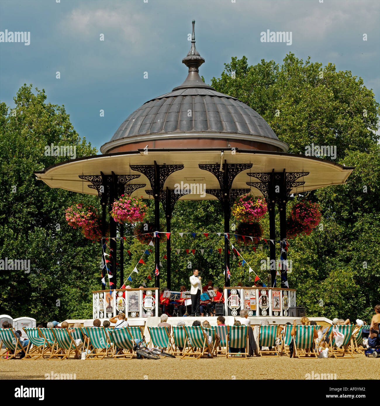 Classic Victorian bandstand, Southwark Park, London SE16 pavilion Stock ...