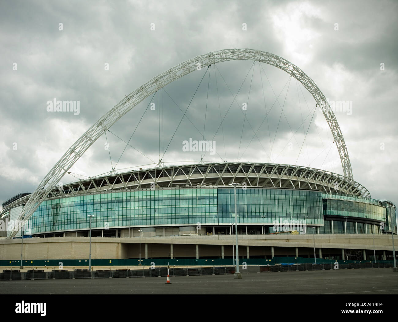 New Wembley Stadium/3 Stock Photo - Alamy