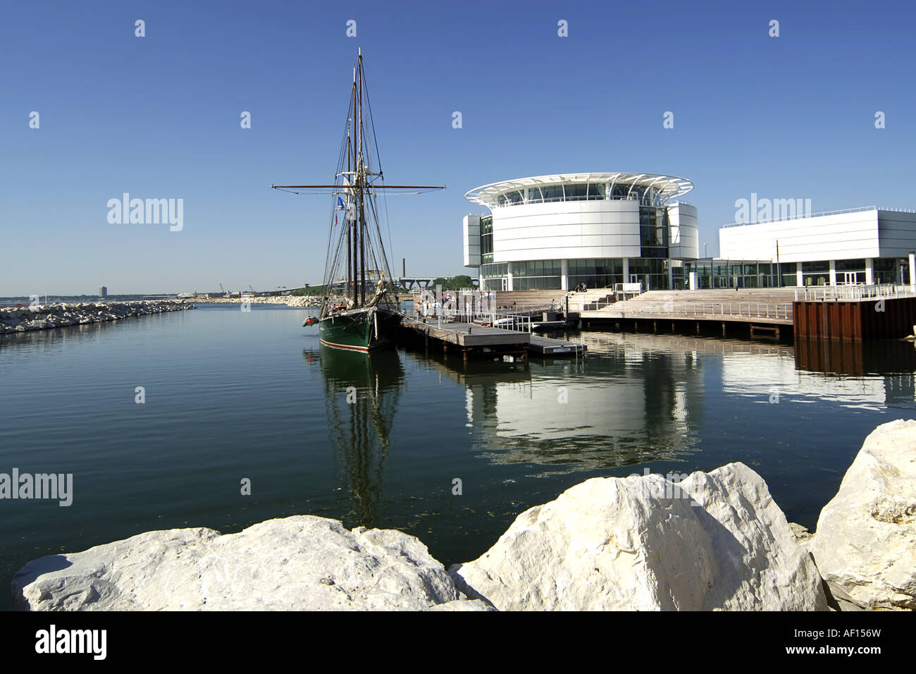 Discovery world exhibits hi-res stock photography and images - Alamy
