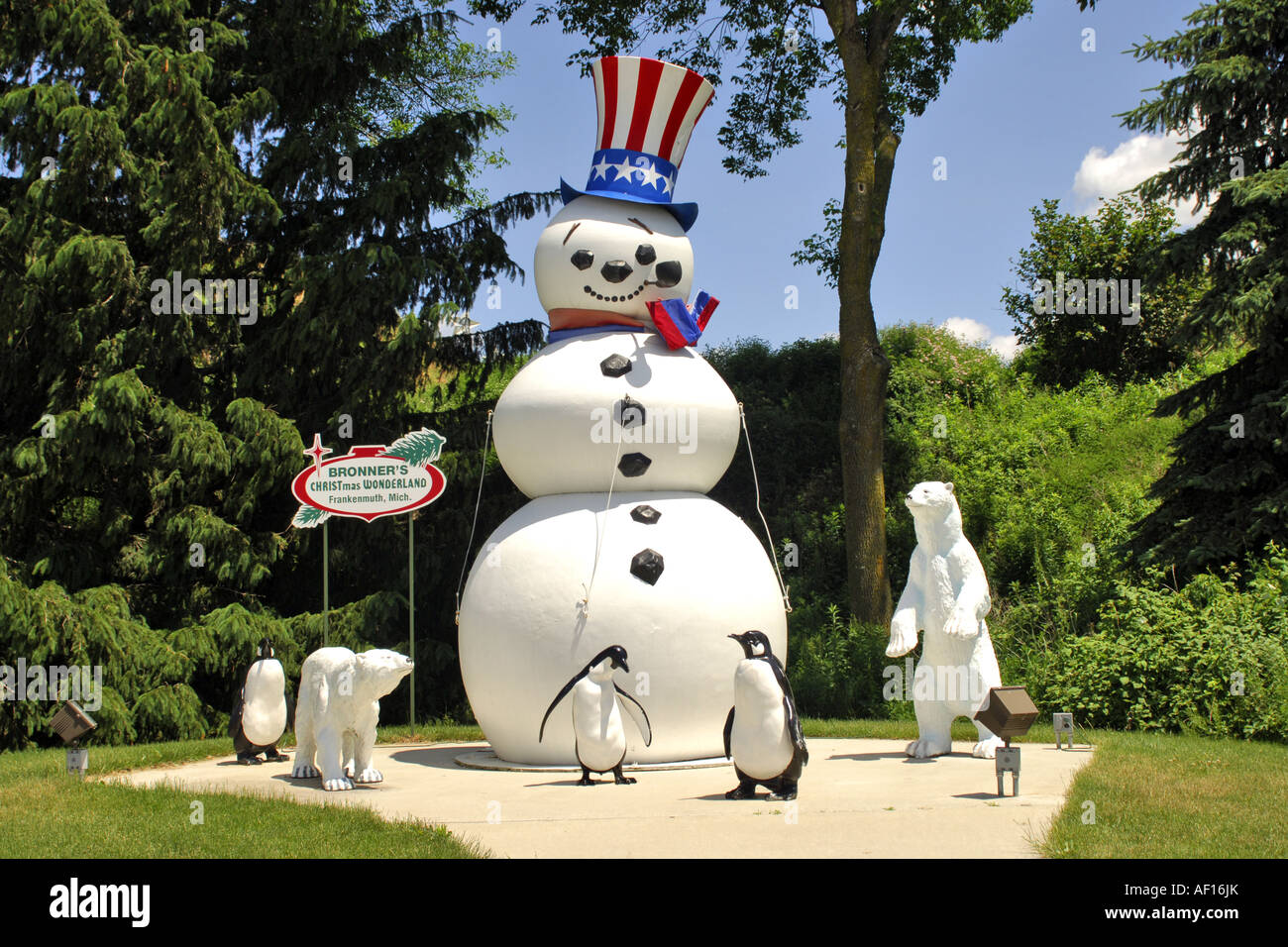 Giant Snowman at Bronner s Christmas wonderland Frankenmuth Michigan MI ...