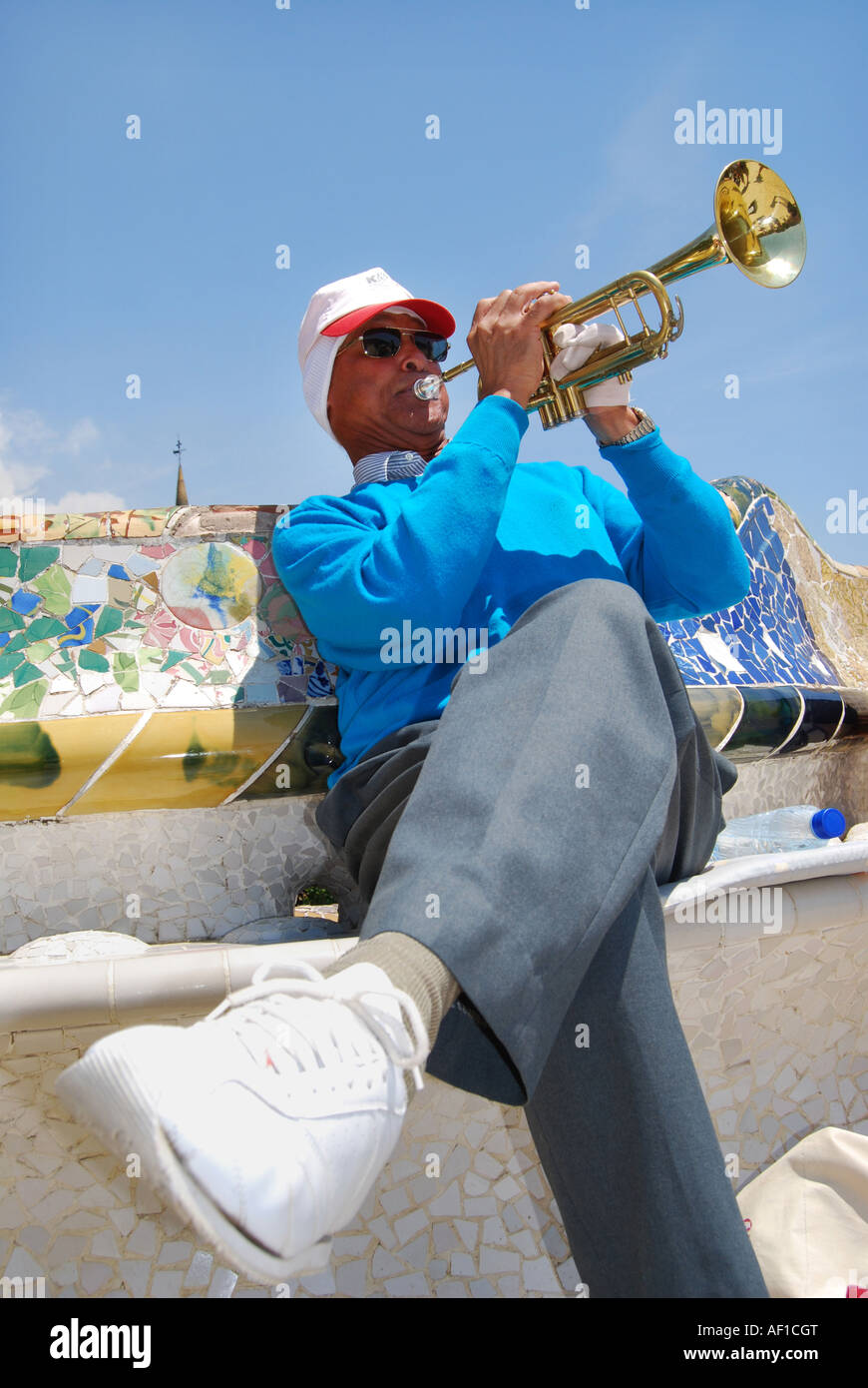 solitary busker in Parc Guell, Barcelona Spain Stock Photo - Alamy