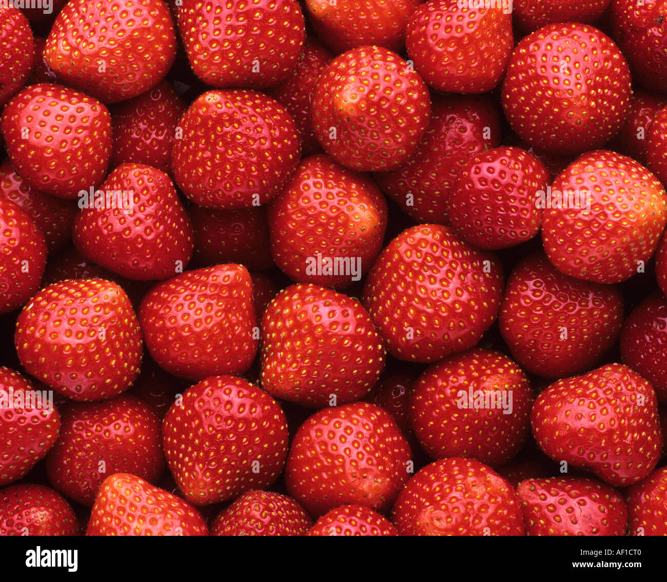 Fruits strawberries red food hi-res stock photography and images - Alamy