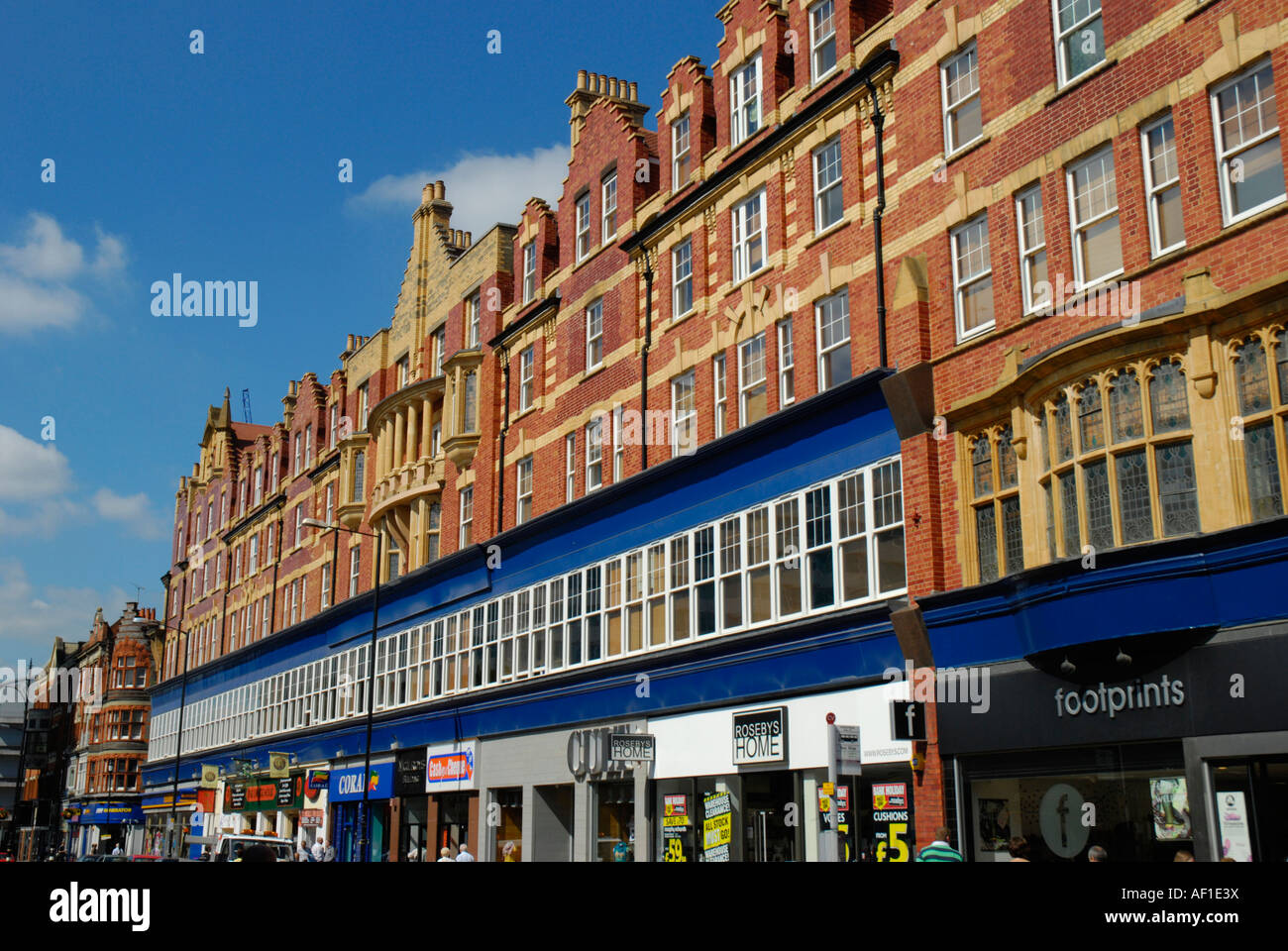 Reading berkshire broad street hi-res stock photography and images - Alamy