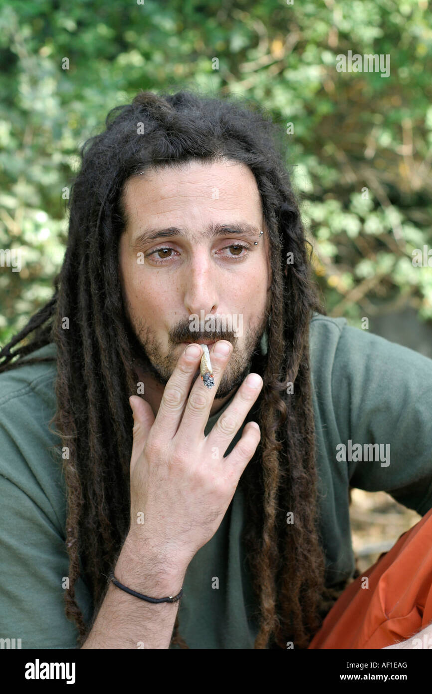 Beatnik smoking hi-res stock photography and images - Alamy