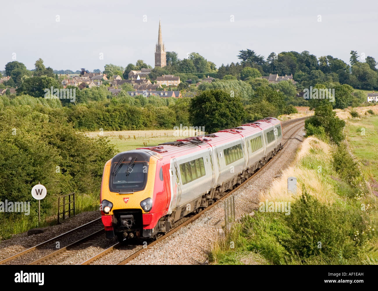 Kings Sutton Stock Photos & Kings Sutton Stock Images - Alamy